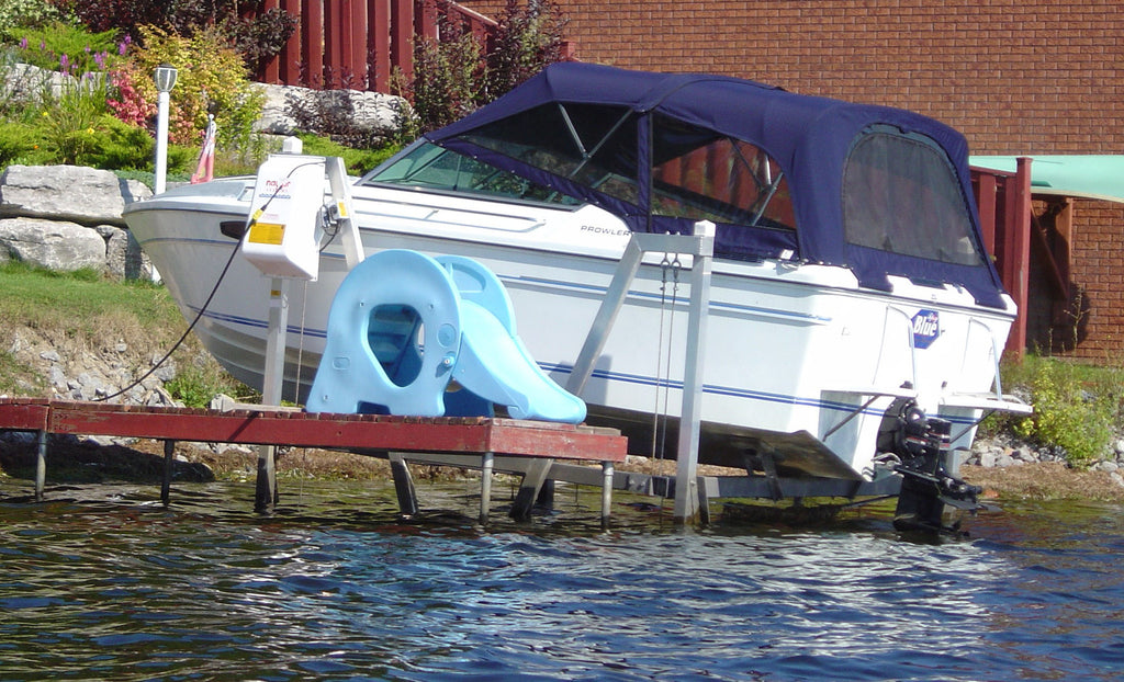 Vertical Lift A38VP for Pontoon Boats – BoatNDock.com