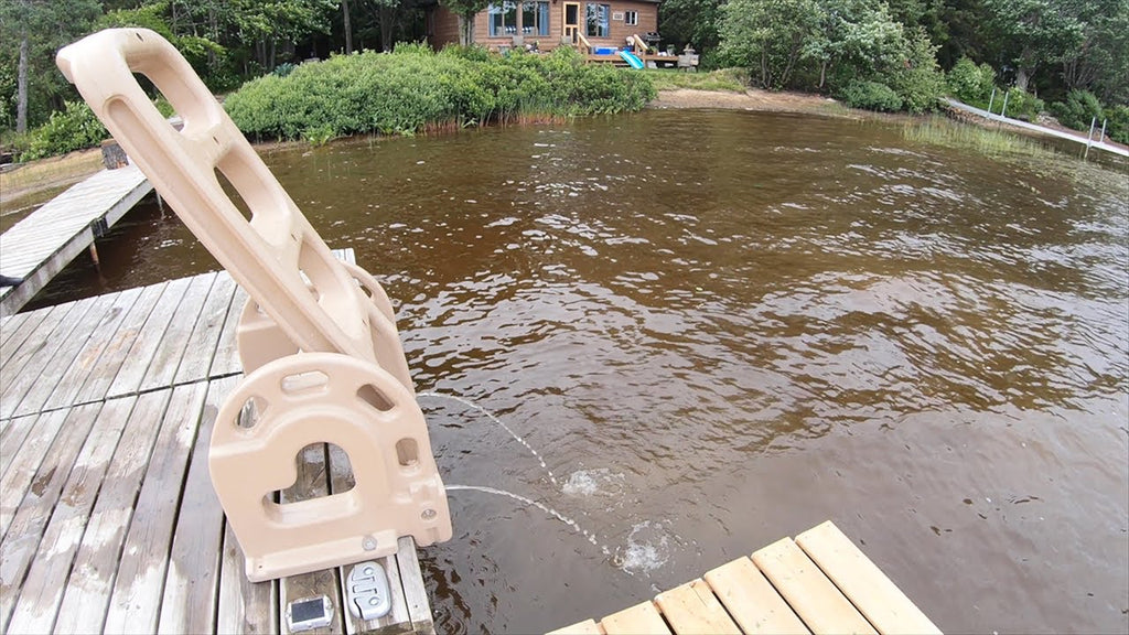 Dock Edge Polyethylene Stand Off Flip-Up 2084F/2184F – BoatNDock.com