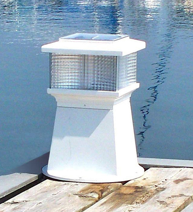 Dock Edge Solar Piling Light 96-264-F – BoatNDock.com